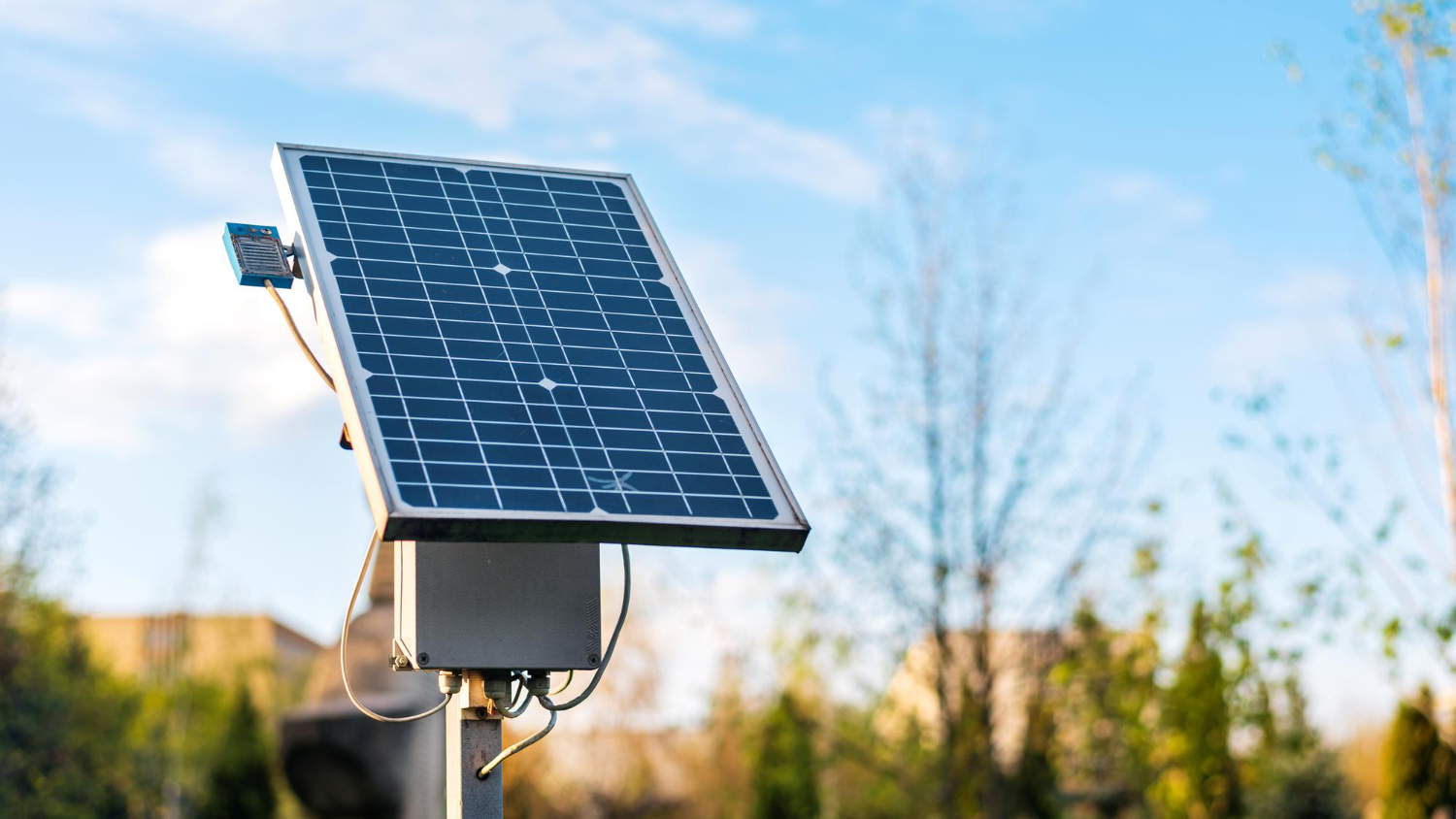 Revolutionizing Urban Lighting: The Rise of Solar High Mast Systems ...